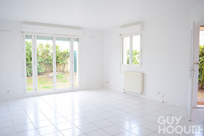 Appartement à louer - Le Perray-en-Yvelines - 4 pièces - 3 chambres