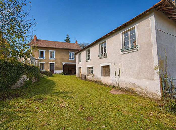 Maison 9 pièces à vendre - Saint-Sulpice-Laurière