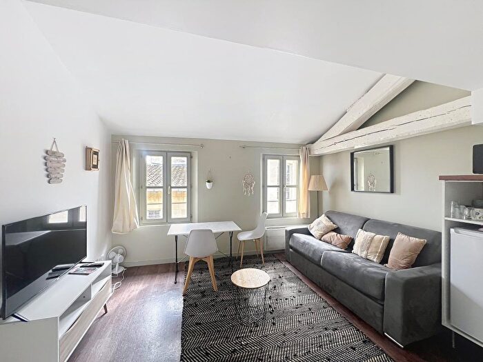 Appartement 2 pièces à louer - Avignon, Palais des Papes, Zone Piétonne