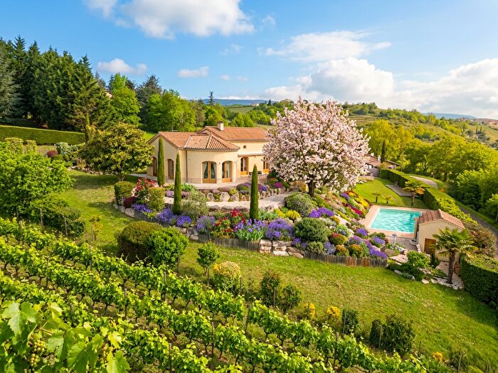 Maison à vendre - Chavanay - 8 pièces - 5 chambres