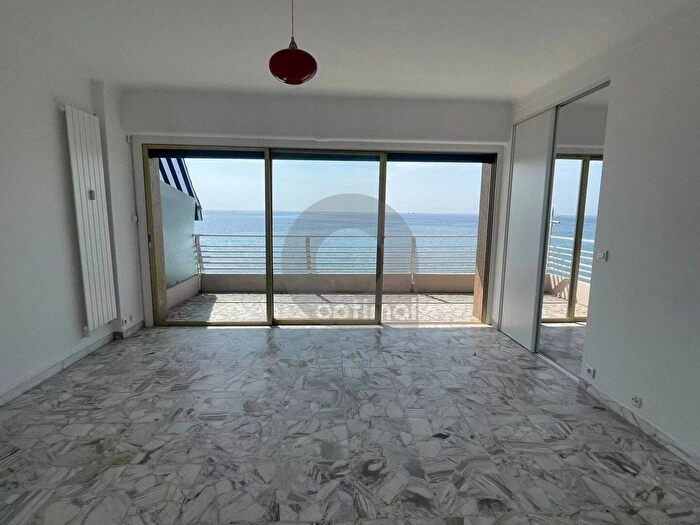 Appartement 1 pièce à louer à Menton