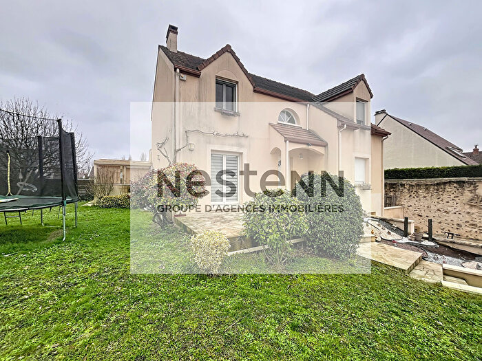 Maison à vendre - Leuville-sur-Orge - 7 pièces - 4 chambres