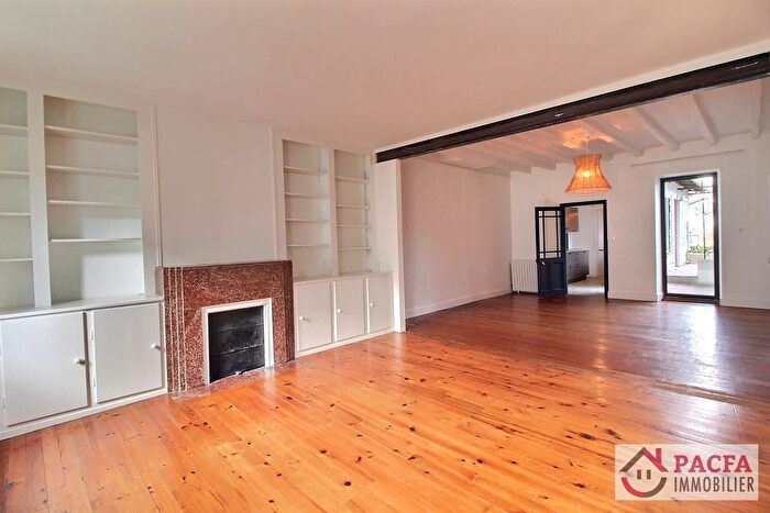 Maison à vendre - Castres, Faubourg Nord - 4 pièces - 3 chambres