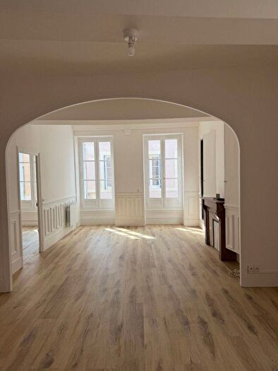 Appartement 3 pièces à Centre Ville, Tournus, à louer