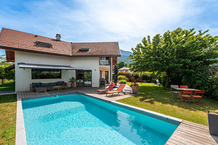 Maison 6 pièces à Villaz, à vendre
