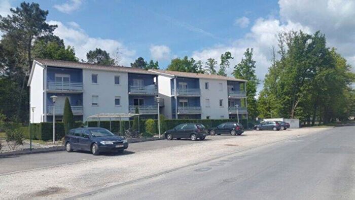 Nord, Saint-Astier - Appartement 3 pièces à louer