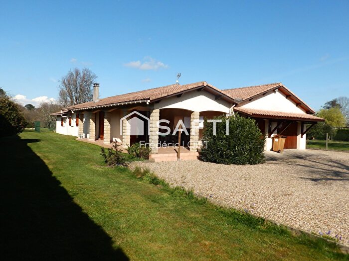 Maison à vendre - Lagorce - 6 pièces - 4 chambres