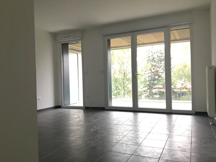 Appartement 3 pièces à Tourcoing, Blanche Porte, Flocon, à louer
