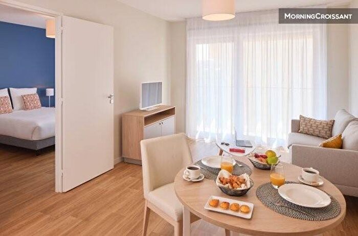 Appartement à louer - Centre Ville Sud-Vallée, Voiron - 2 pièces - 1 chambre