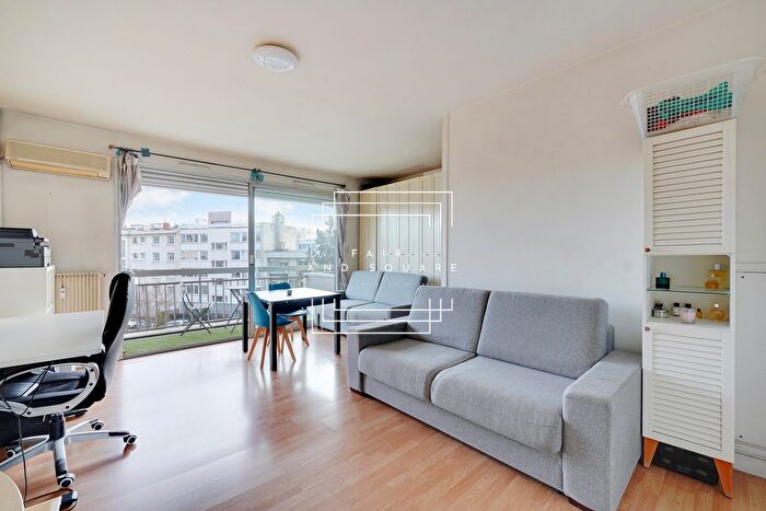 Neuilly-sur-Seine, Plaine des Sablons - Appartement 1 pièce à vendre