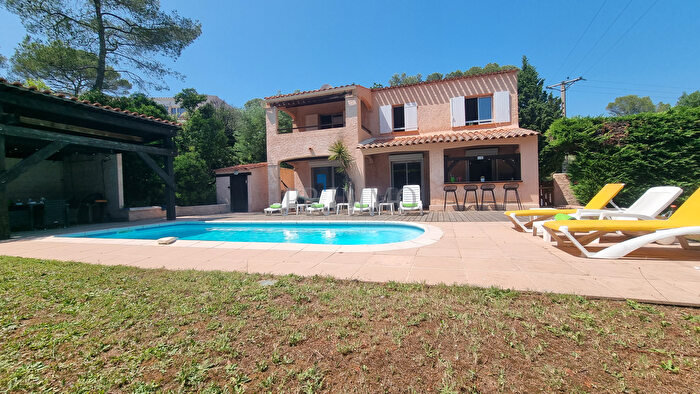 Saint-Raphaël, Valescure, Vaulongue - Maison 5 pièces à vendre
