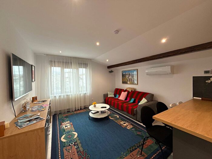 Appartement à louer - Thonon-les-Bains - 3 pièces - 2 chambres