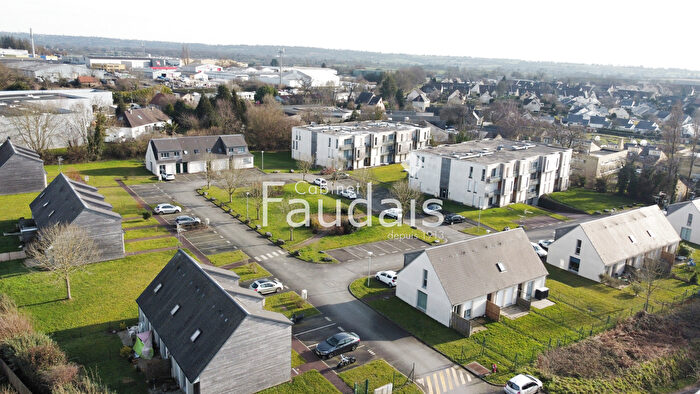 Appartement à louer - Saint-Lô, Est - 3 pièces - 2 chambres