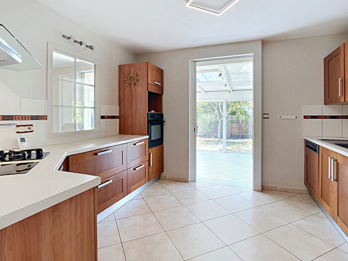 Cholet, Leclerc : Maison 6 pièces à vendre