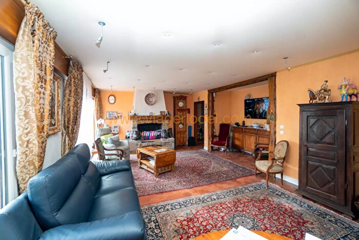 Maison à vendre - Mareil-Marly - 8 pièces - 5 chambres