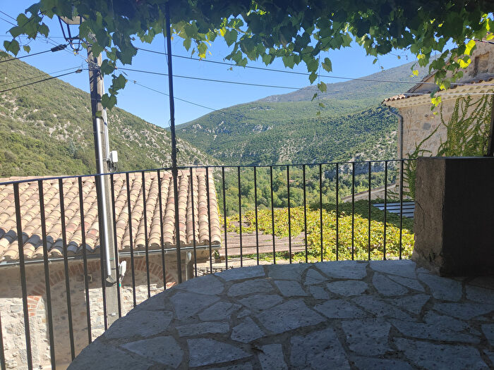 Maison 7 pièces à Gorniès, à vendre