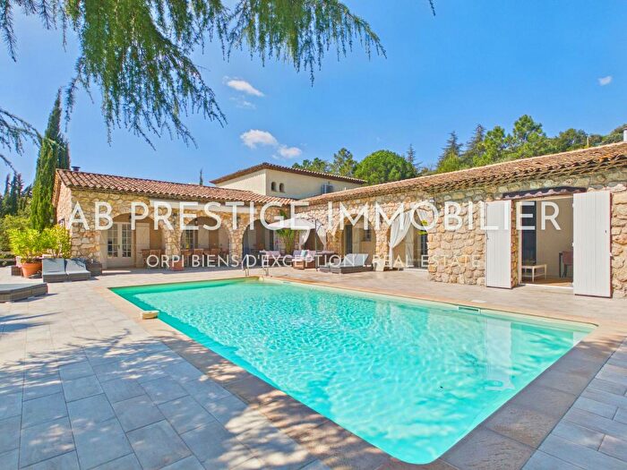 Maison à vendre - Peymeinade - 9 pièces - 8 chambres