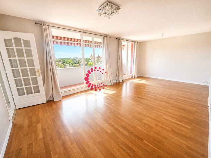 Sainte-Foy-lès-Lyon, La Plaine, Chantegrillet : Appartement 4 pièces à vendre