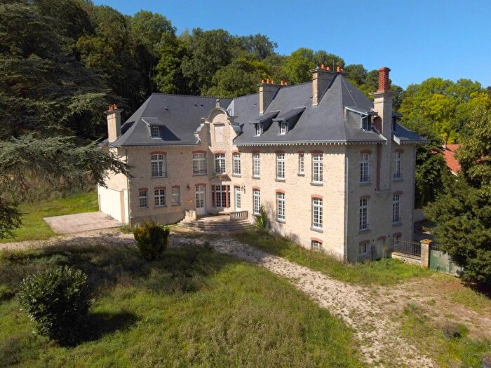 Maison à vendre - Méry-Prémecy - 14 pièces - 8 chambres