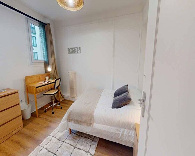 Appartement 5 pièces à louer à Clichy-Batignolles, Paris 17ème arrondissement