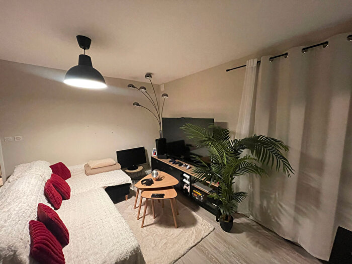 Appartement à vendre - Saumur, Nantilly - 2 pièces - 1 chambre