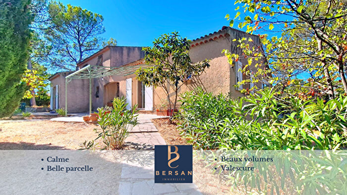 Maison à vendre - Saint-Raphaël - 10 pièces - 6 chambres