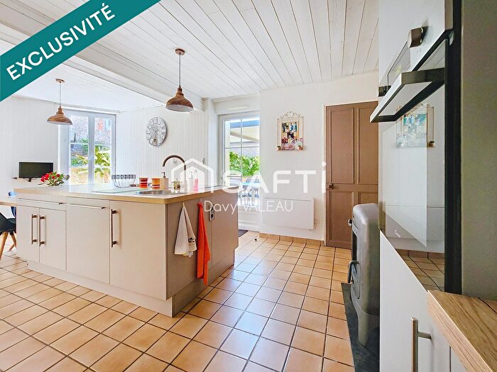 Maison 4 pièces à Bournezeau, à vendre