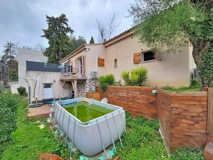 Maison à vendre - Vence, Vosgelade, Sainte-Anne - 5 pièces - 4 chambres