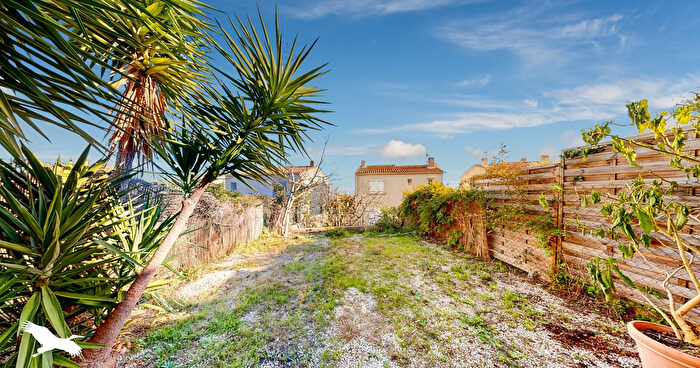 Appartement à vendre - La Ciotat, Groupède, Le Pin de la Fade, Saint-Loup - 3 pièces - 2 chambres