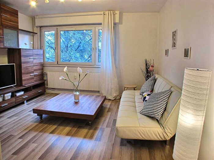 Appartement à vendre - Saint-Louis, Centre-ville - 2 pièces - 1 chambre