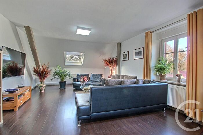 Maison à vendre - Reichshoffen - 11 pièces - 6 chambres