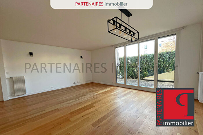 Appartement à vendre - Le Chesnay, Glatigny, Rueil - 4 pièces - 3 chambres