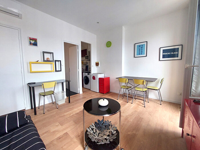 Appartement 2 pièces à Marseille 1er, Opéra, à louer