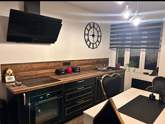 Appartement à louer - Morhange - 5 pièces - 2 chambres