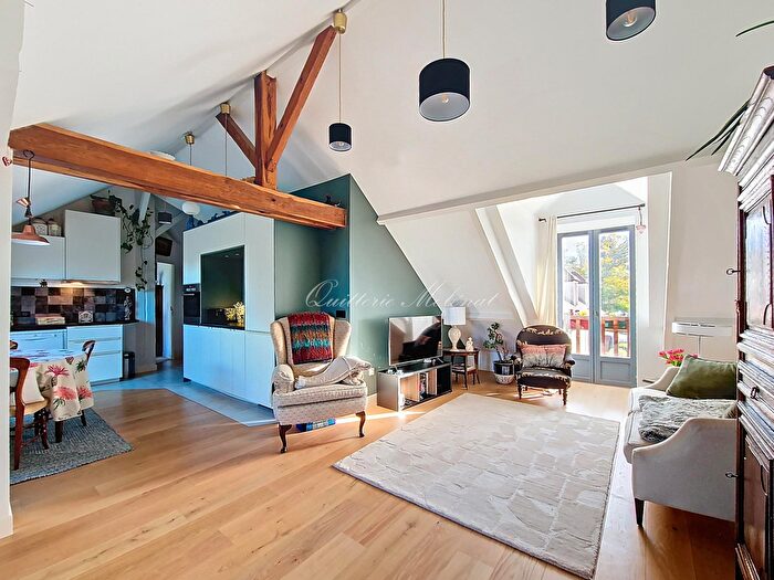 Appartement à vendre - Saint-Nom-la-Bretèche - 4 pièces - 3 chambres