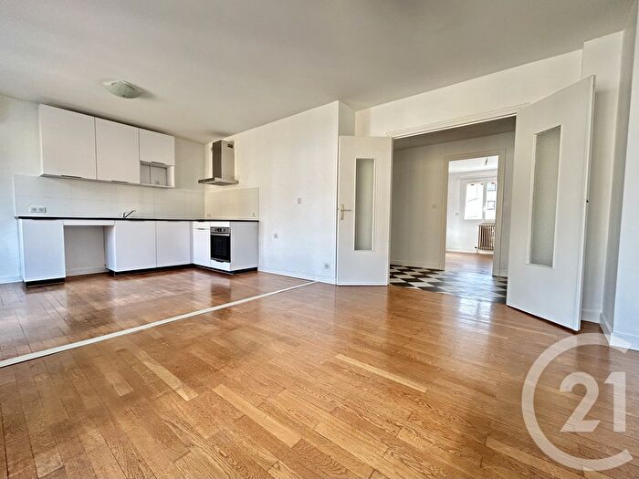 Appartement à louer - Grenoble, Berriat - 3 pièces - 2 chambres