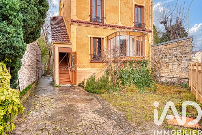 Maison à vendre - Chatou, Est - 6 pièces