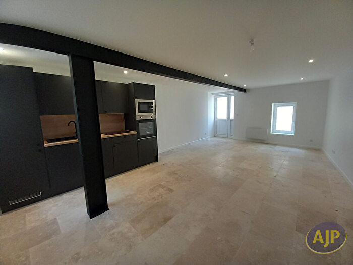 Appartement à louer - Lesparre-Médoc - 2 pièces - 1 chambre