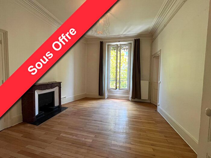 Appartement à vendre - Grenoble, Gare - 3 pièces - 2 chambres