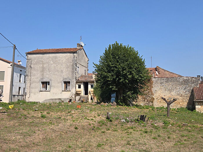 Maison à vendre - Villamblard - 6 pièces - 4 chambres