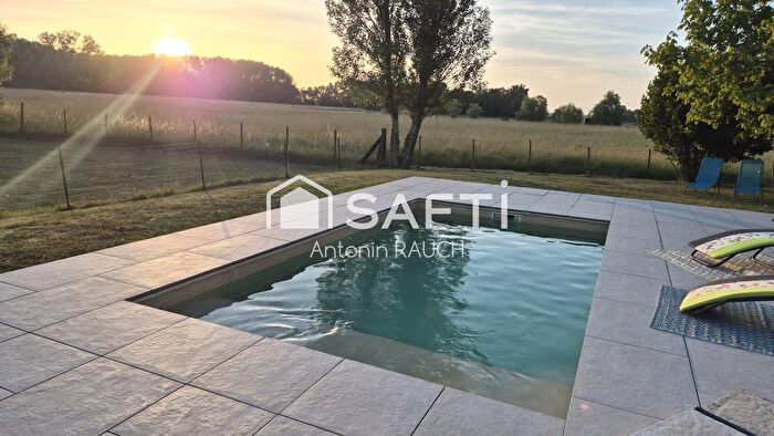 Maison 6 pièces à Saint-Loubès, à vendre