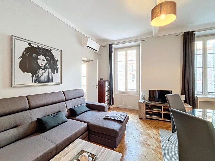Appartement 2 pièces à louer à Nice, Centre-ville