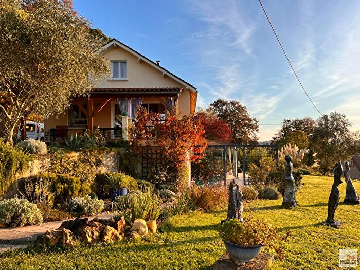 Maison 8 pièces à vendre à Sarlat-la-Canéda