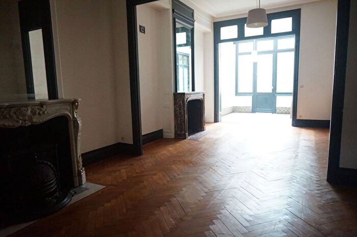 Appartement 5 pièces à Wazemmes, Lille, à louer