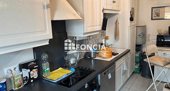 Appartement à vendre - Amiens, Saint-Honoré, Jeanne dArc - 2 pièces - 1 chambre