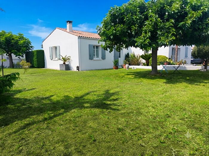Grézac : Maison 7 pièces à vendre