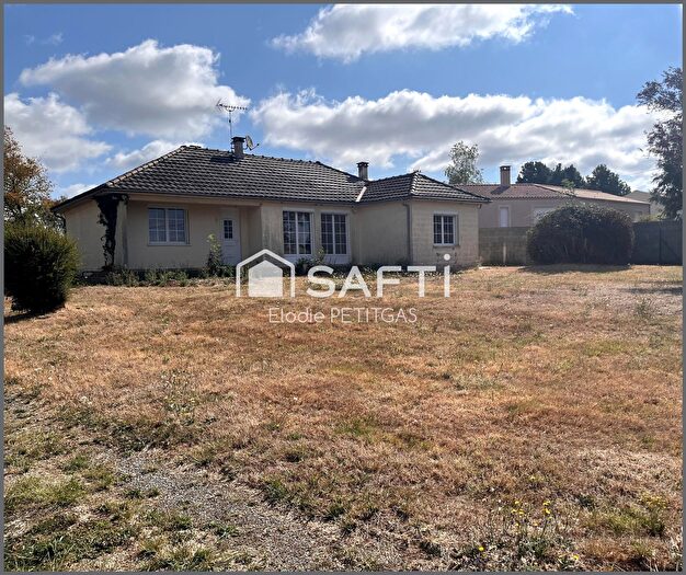 Maison 6 pièces à Mervent, à vendre