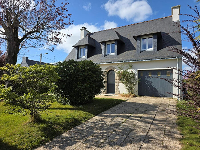 Maison à vendre - Locqueltas - 4 pièces - 3 chambres