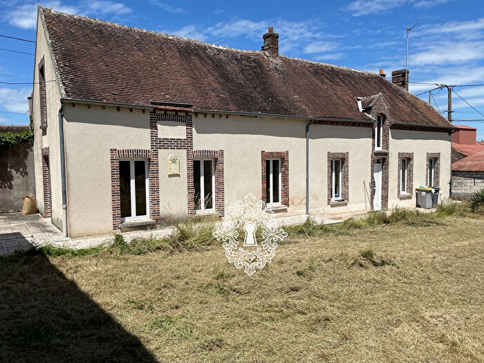 Maison 4 pièces à Plessis-Saint-Jean, à vendre