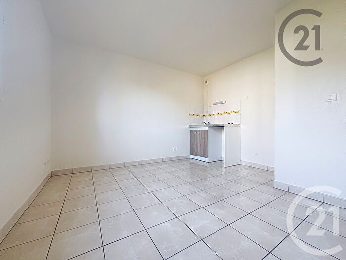 Appartement à vendre - Provins, ZUP - 1 pièce